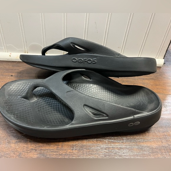 OOFOS | Shoes | Oofos Original Sandal Slide Recovery Footware Unisex ...